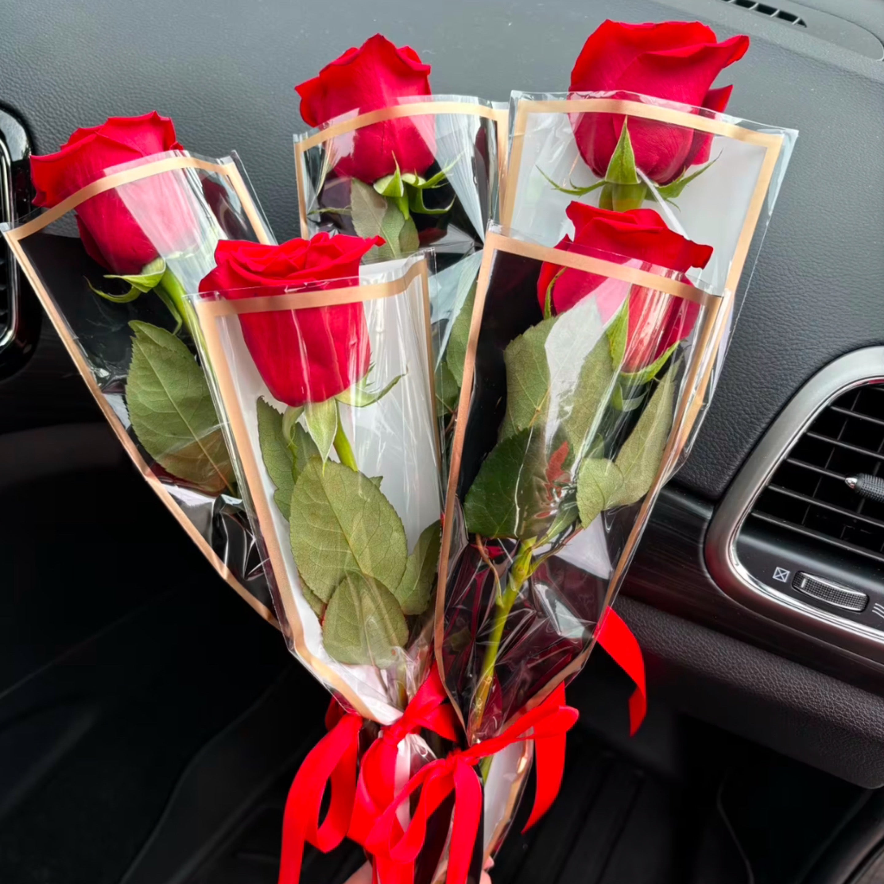 Single rose | Luxury Flowers delivery